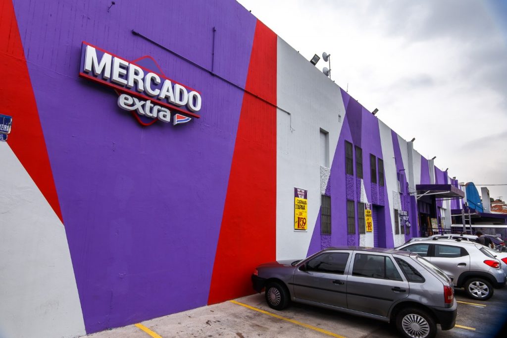 MERCADO EXTRA COMEMORA OS TRÊS ANOS DA MARCA COM SORTEIO DE VALE ...