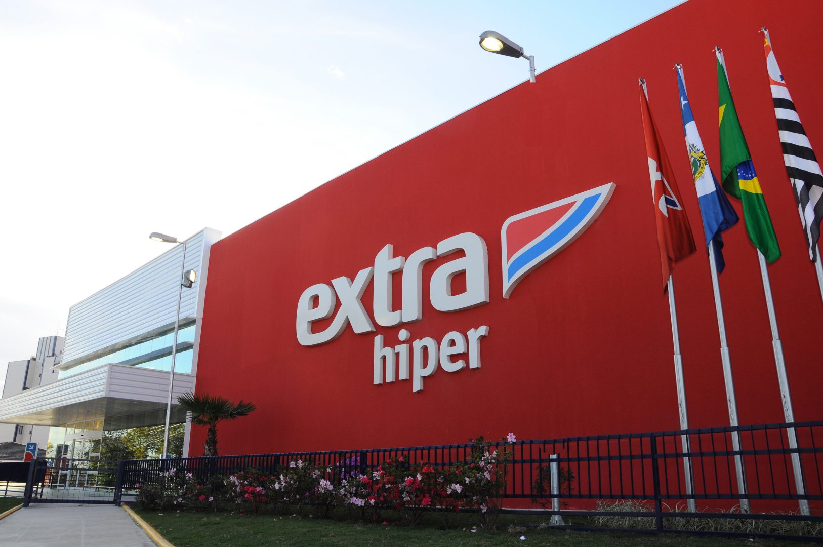 EXTRA COMEMORA O DIA DOS NAMORADOS COM A CAMPANHA "DIA DOS NAMORADOS ...