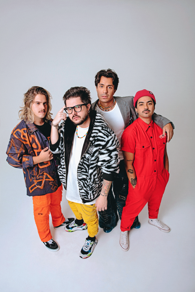 De volta aos palcos, Restart faz show nostálgico, neste sábado, no ...